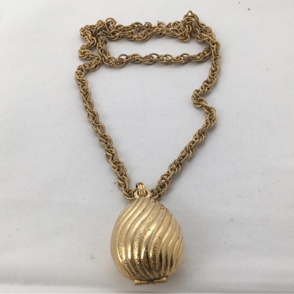 Avon | Jewelry | Vintage Avon Long Gold Perfume Pendant Necklace | Poshmark